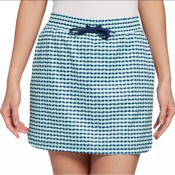 Lady Hagen | Shorts | Nwt Lady Hagen Off To The Races Geometric Print ...